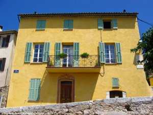 La Gaude, village des Alpes-Maritimes entre Saint-Jeannet et Cagnes-sur-Mer
