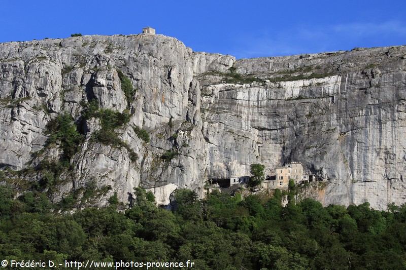 Massif de la Sainte-Baume, massif le plus élevé de la Provence