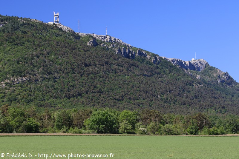 Massif de la Sainte-Baume, massif le plus élevé de la Provence