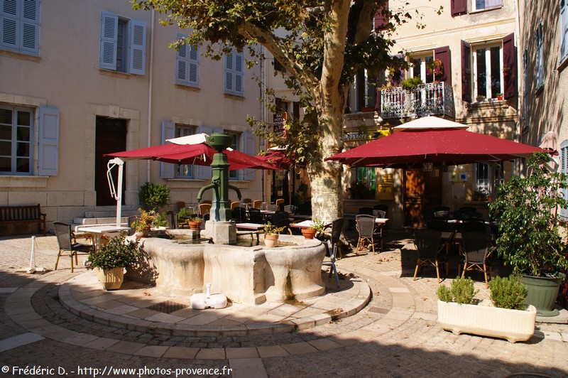 Mons, village perché du Haut-Var