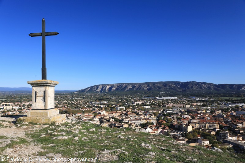 Cavaillon dans le Vaucluse, en Provence : photos et visite de la ville ...